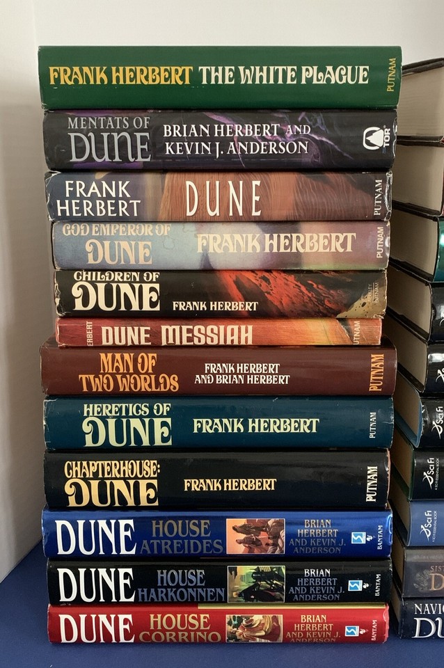 Lot of 22 ~ HC Books ~ Complete DUNE Series ~ Frank Herbert ~ Brian ...