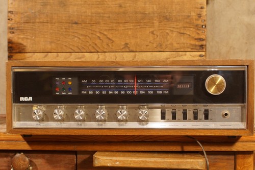 Vintage RCA Model VS 500IWZ 1973 Phono Aux Connects Working No Shipping ...