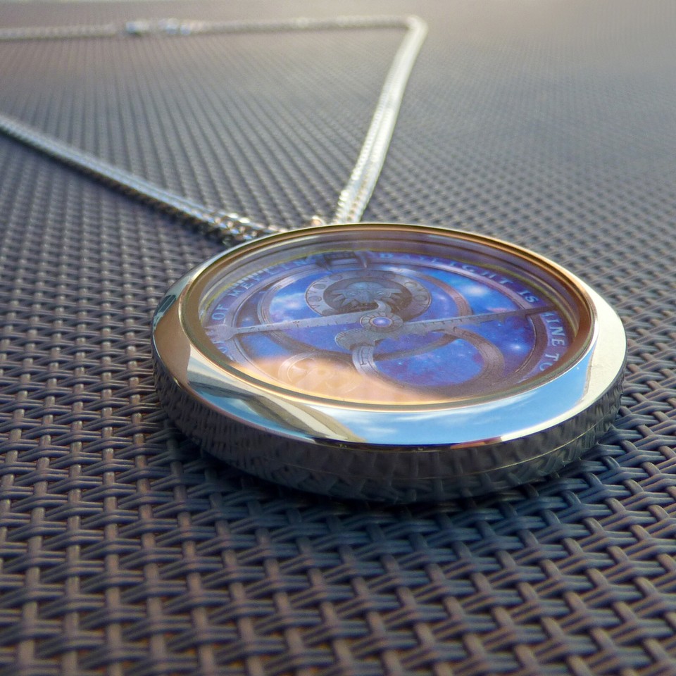 Amulet of Daylight Talisman of Merlin Sign Troll Hunter Magical Pendant ...