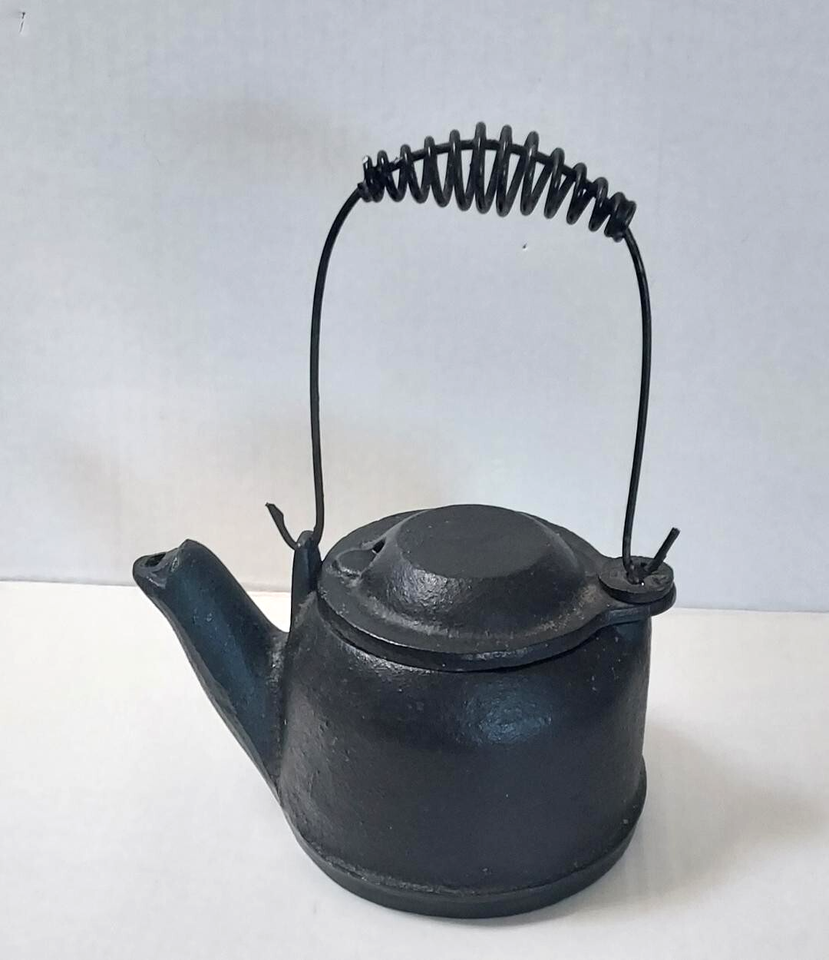 Vintage Griswold Cast Iron Tea Kettle Miniature HTF Salesman Sample | eBay