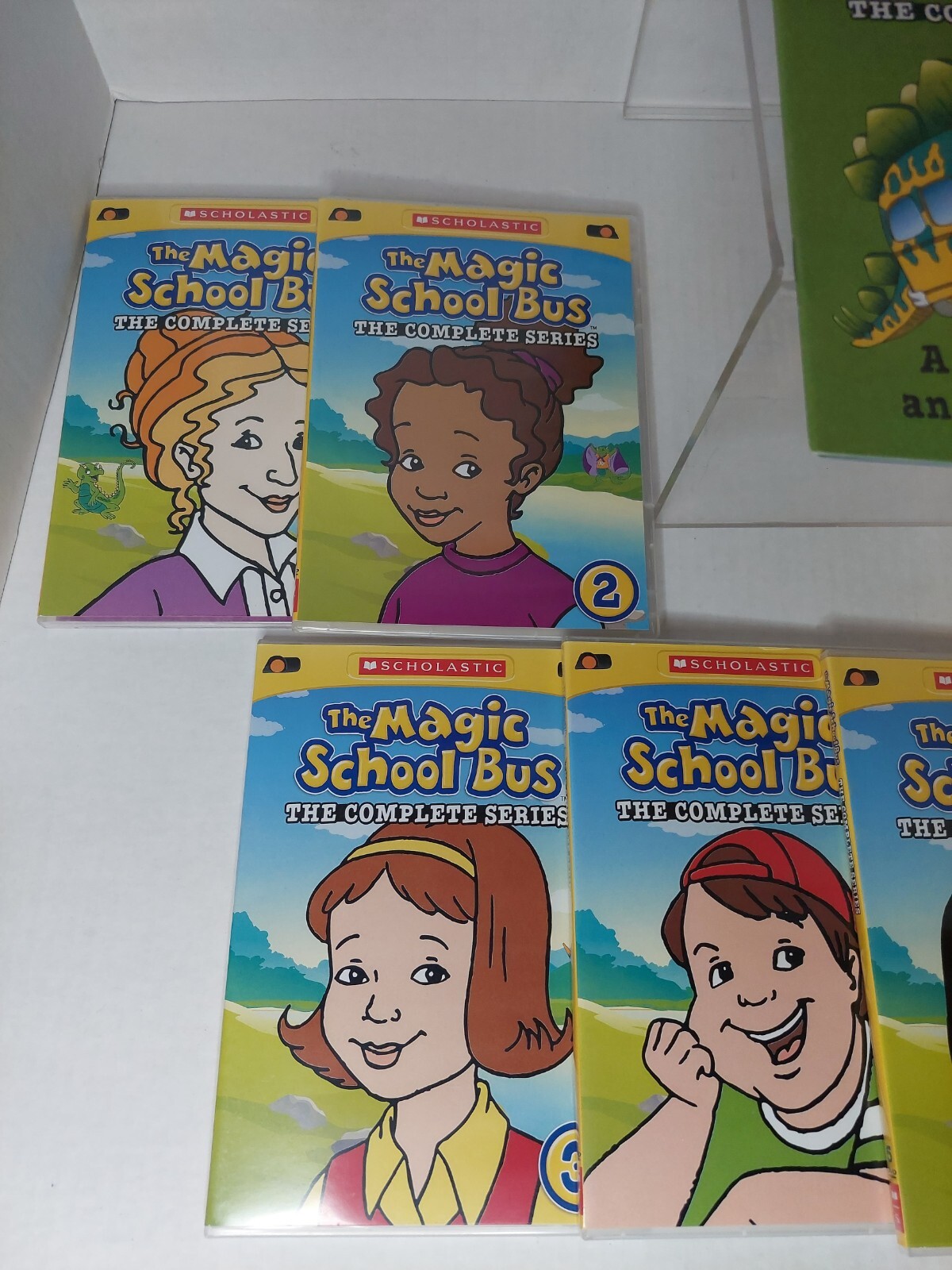 SCHOLASTIC The Magic School Bus The Complete Series 8 DVD Set- 52 ...