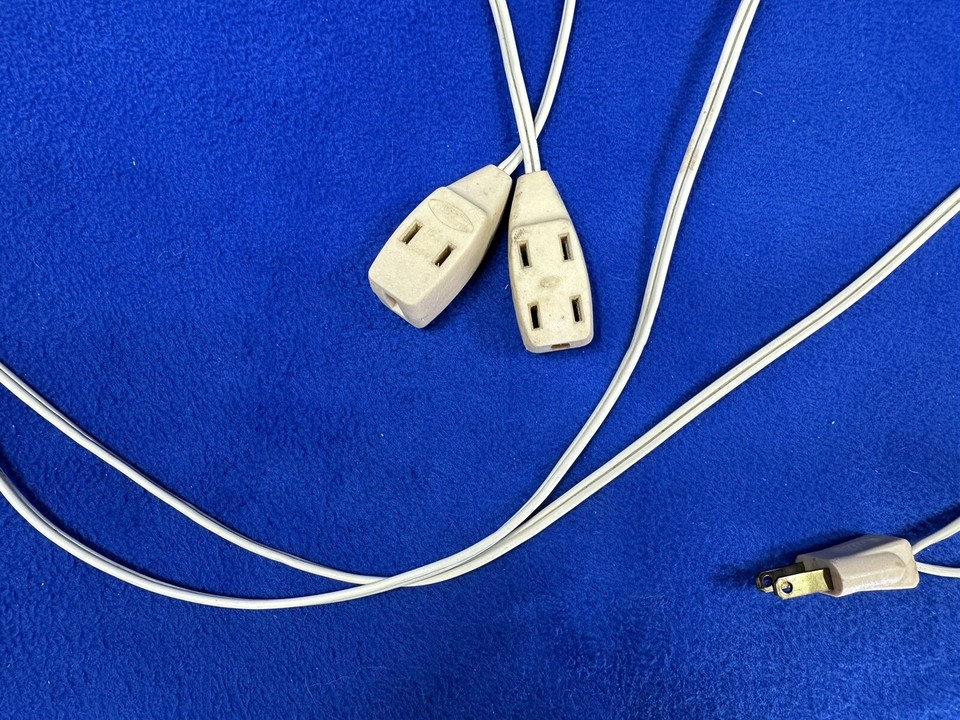 Vintage ELECTRICORD Two-Line Extension Cord / Each 73" / 15 A-125 V / 2 ...