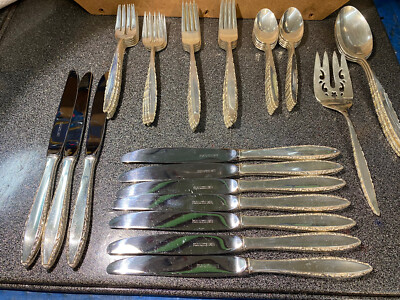 Lace Point by Lunt Sterling Silver Flatware Set for 10 Service 44 ...