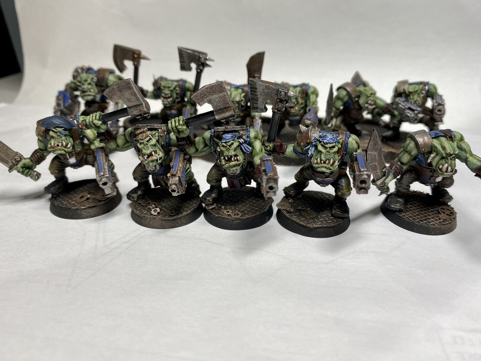 Warhammer 40k Deffskullz Ork Boyz Choppa & Nob (11) well painted. | eBay