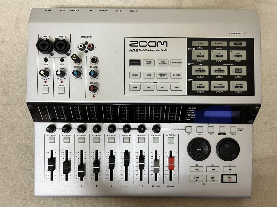 Zoom Hard Disk Recording Studio HD8 Silver Multi-Track Recorder Very ...