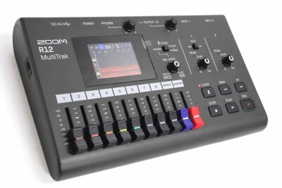 ZOOM R12 8track Multi Track Recorder with 2.4 inch Touch Screen Used w ...