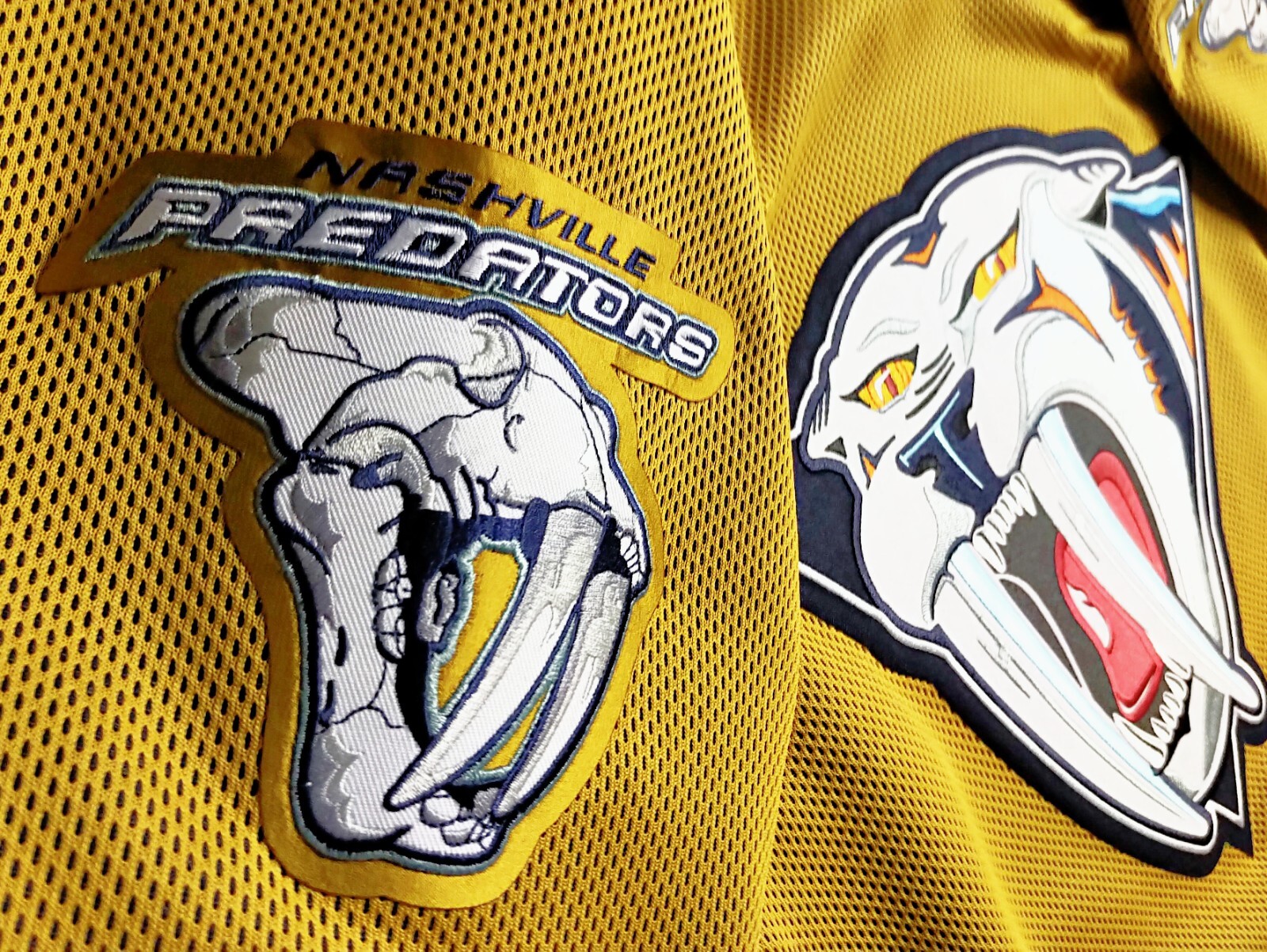 VTG-NWT-XL NASHVILLE PREDATORS 3rd "MUSTARD CAT" 5th PATCH CCM LICENSED JERSEY | eBay