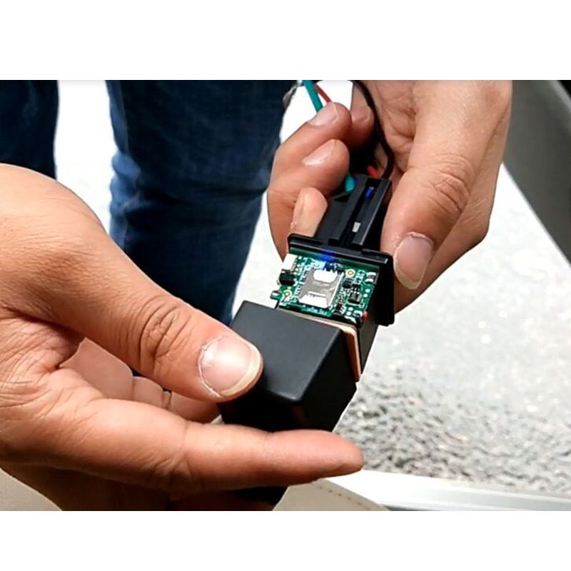 LK720 Car Relays GPS tracking equipment Remote Control Monitoring ...