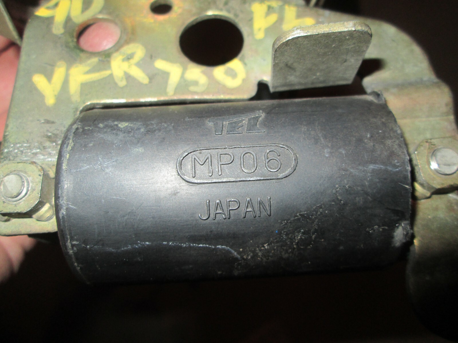 VFR750F Right Front Ignition coil # 4 30500-ML7-013 , wire 30734-MT4 ...