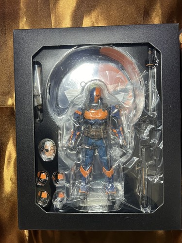 DC Deathstroke One:12 Collective Mezco Toyz 2017 6" Action Figure Set ...