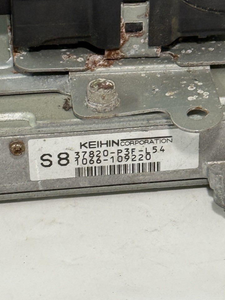 Honda CRV CR-V A/T 1998 ECU ECM Engine Computer & ABS Module OEM 37820 ...