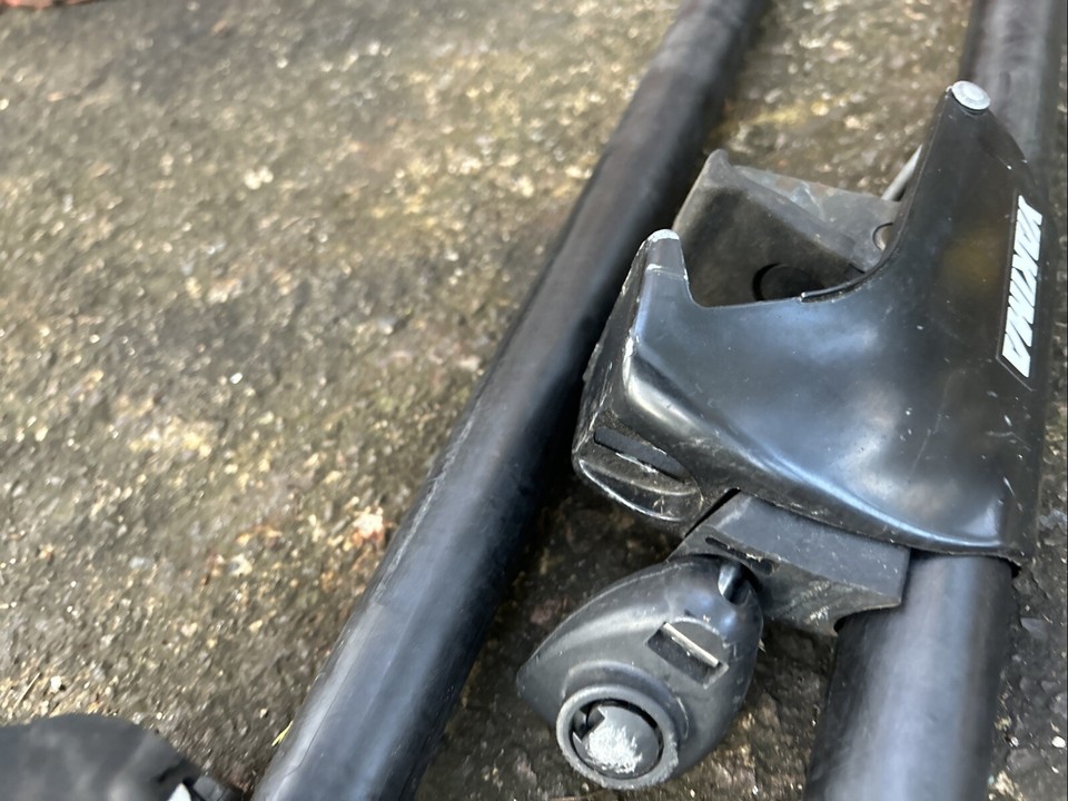 Yakima RailGrab Roof Rack Cross Bar System W/ 58” Round Load Bars | eBay