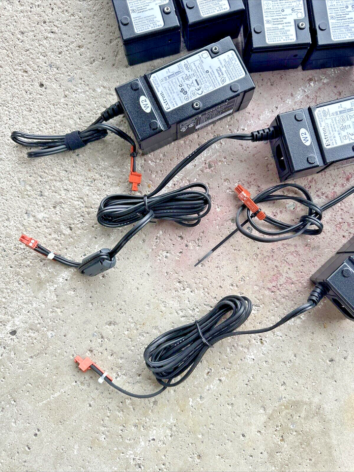 Extron Universal Power Supply Adapter output 12 VDC 1A 28-071-07LF Qty ...