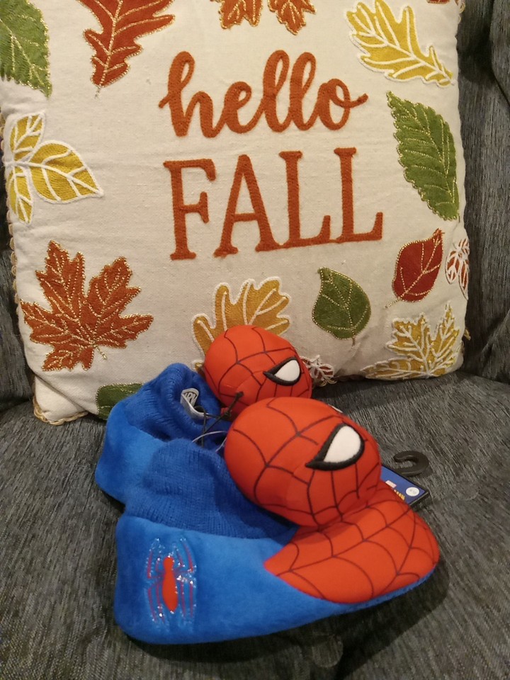MARVEL SPIDERMAN BOYS SLIPPERS SIZE M 9/10 COLOR RED,BLUE, BLACK | eBay