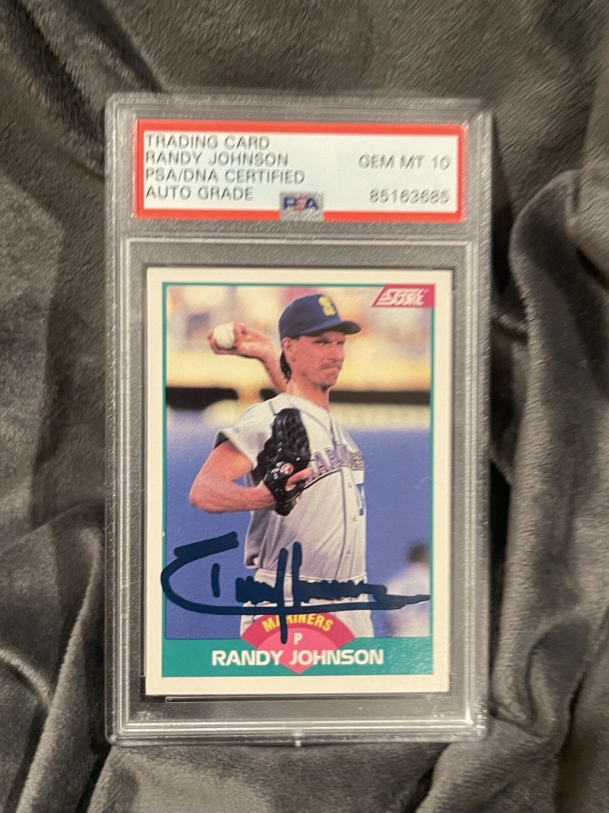 Randy Johnson Autographed Memorabilia | Signed Photo, Jersey ...