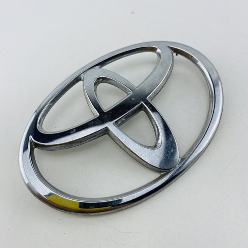 1992-1997 Toyota Corolla Emblem Logo Symbol Badge Trunk Rear Chrome OEM ...