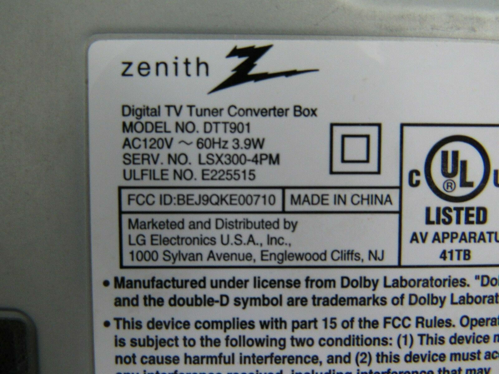 Zenith Digital DTV TV Tuner Converter Box Model DTT901 w/ Remote ...