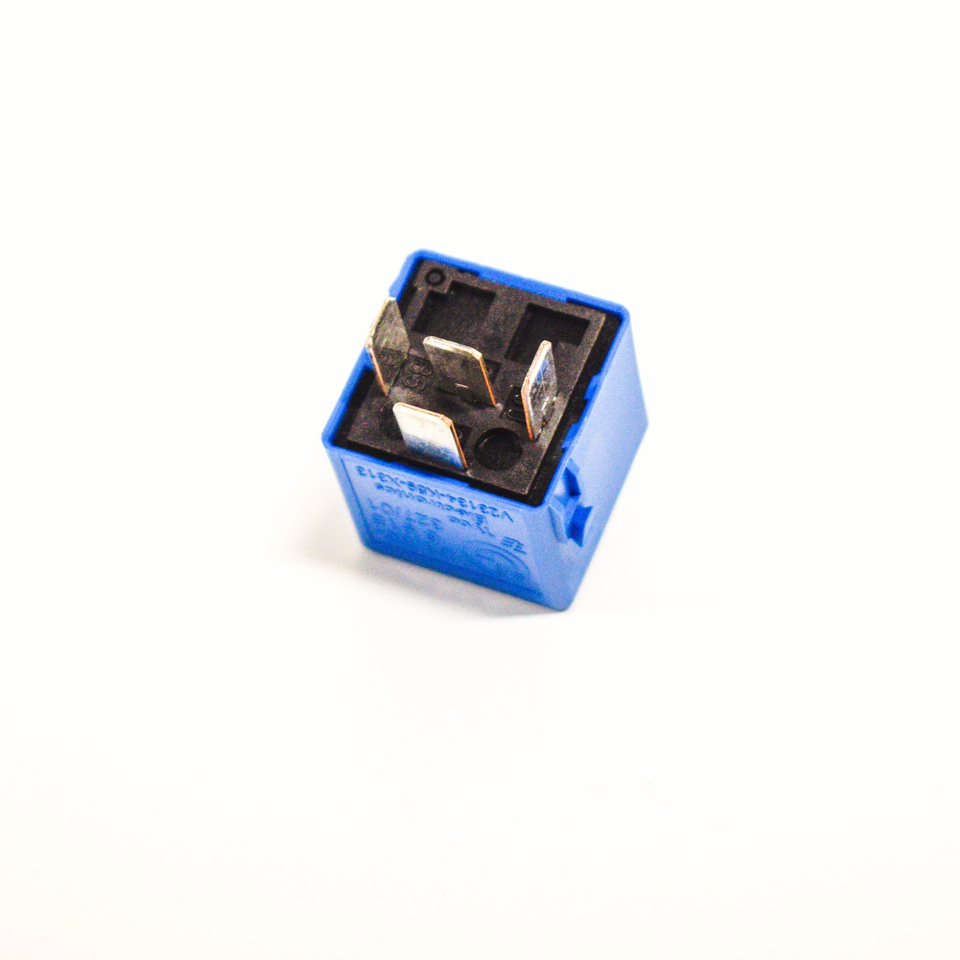 NEW BMW 5 E60 MAKE CONTACT BLUE SKY RELAY 6915327 61366915327 ORIGINAL ...