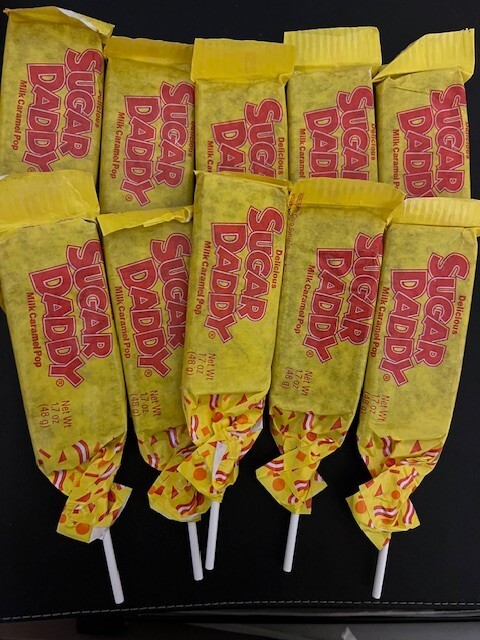 Sugar Daddy Milk Caramel Candy - 10 Count - 1.7oz Large Bars FREE ...