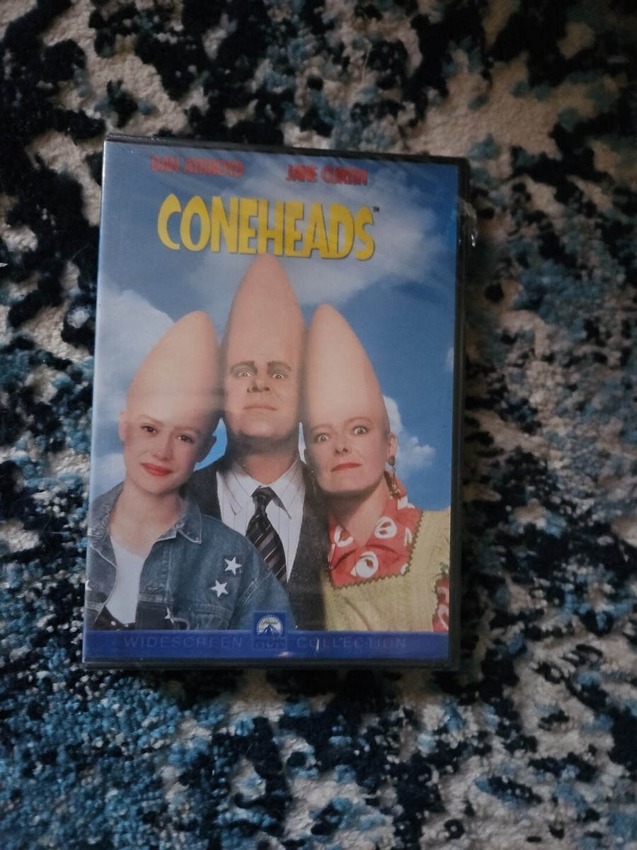 Coneheads Movie Chris Farley 7 Reasons Why Coneheads Is Worth A Watch