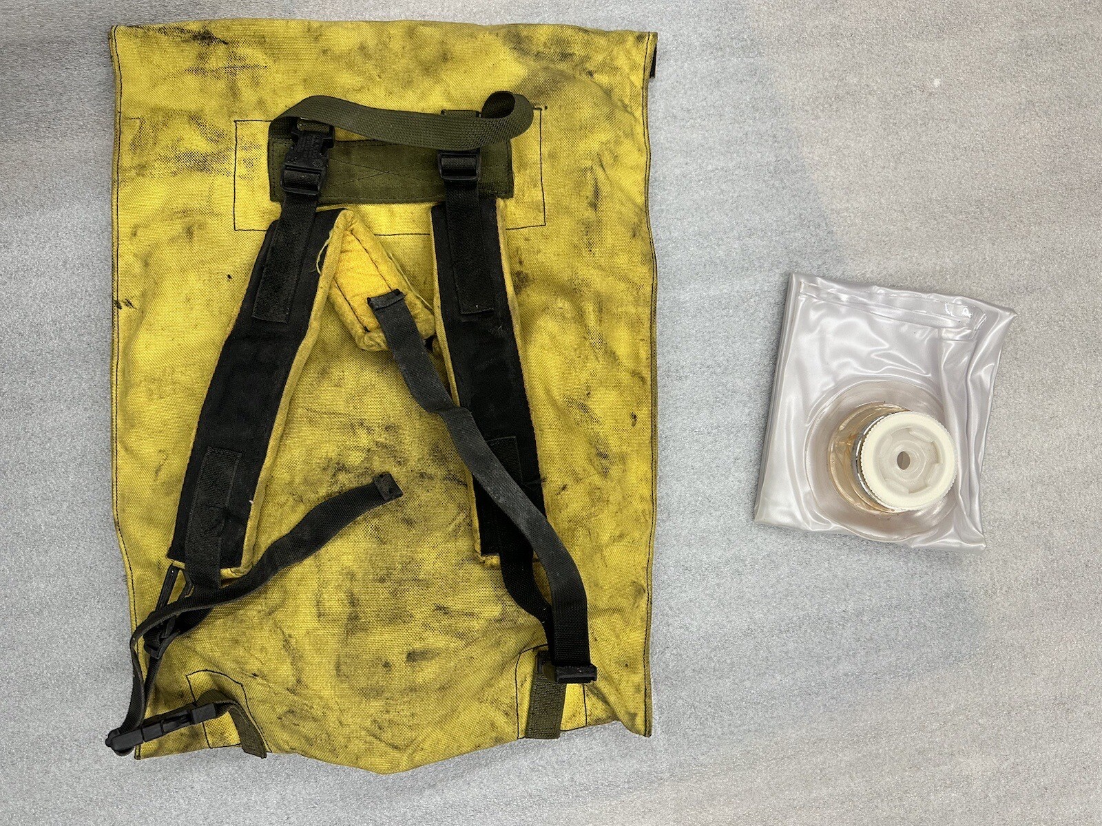 FSS Firefighter Backpack Water Bag w/ adj. Shoulder Straps & Extra ...