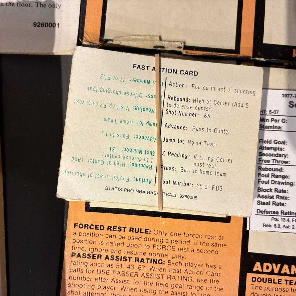 2 STATIS PRO BASKETBALL GAMES WITH COMPLETE PARTS BASE-8 TEAMS 1977-78 ...