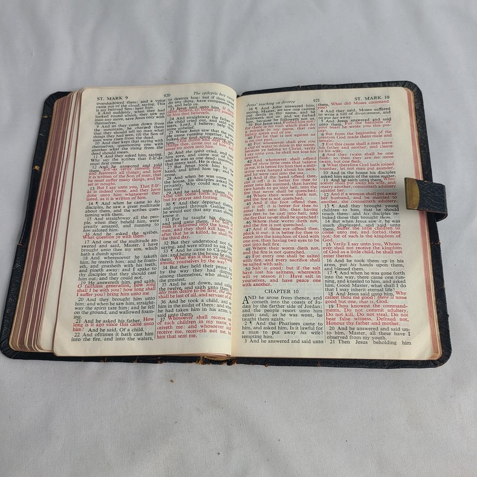 Vintage KJV Holy Bible Snap Cover Travel Black Pre-Owned Harper Red ...
