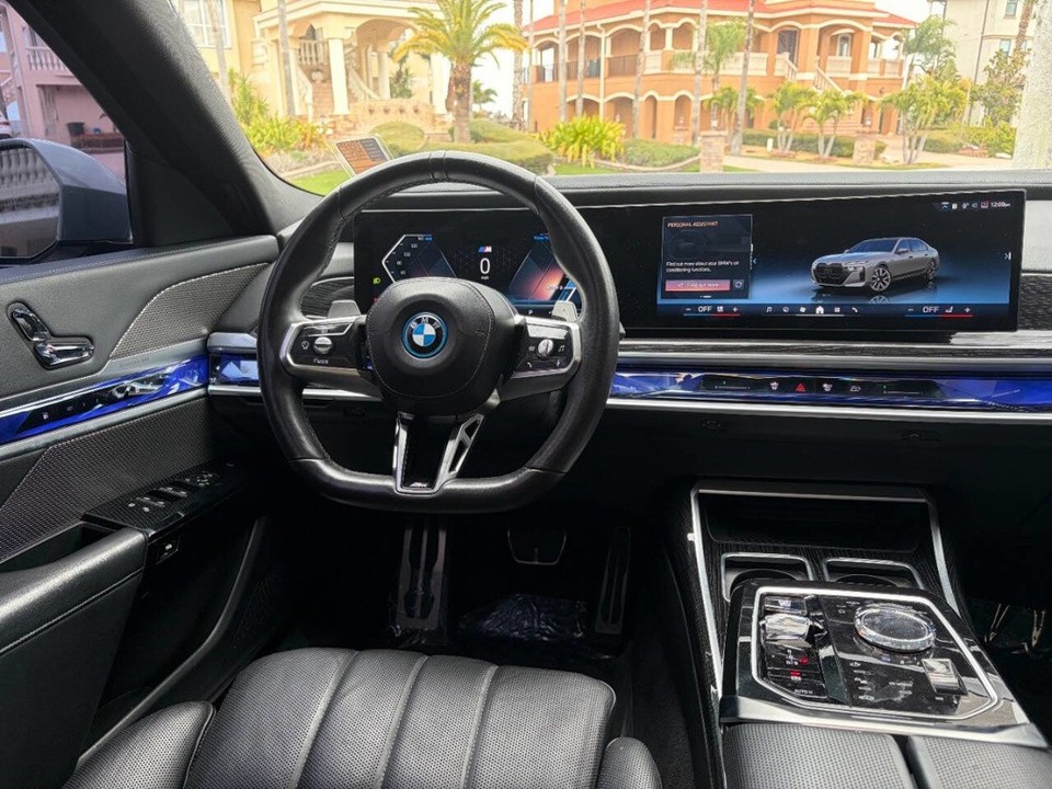 2024 BMW 7-Series 750e xDRIVE - HYBRID - 1 OWNER - 17K LOW MILES - BIG ...