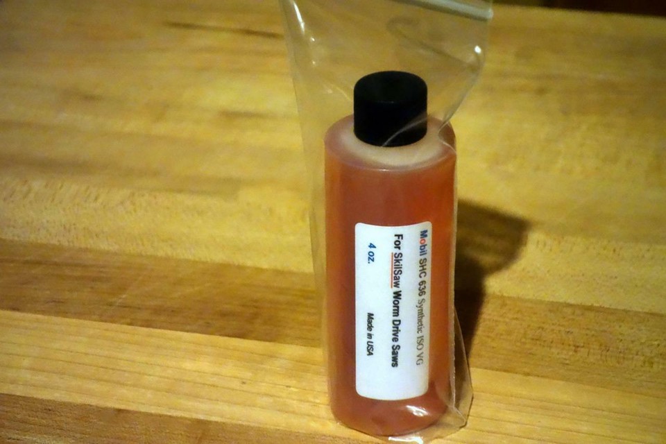 Worm Drive Saw Lubricant Oil 4 oz "Mobil SHC 636" Synthetic / for ...