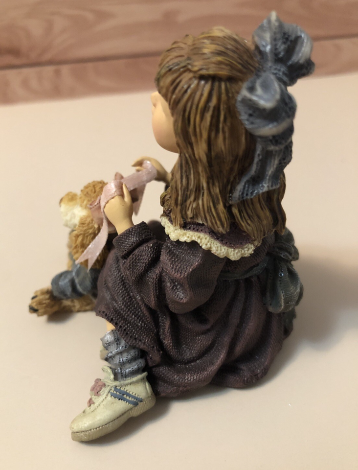 Vintage CINDY Dressing Up Puppy Dog COLLIER Yesterdays Child Figurine ...