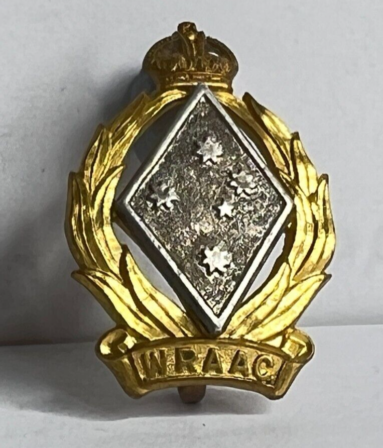 1951-53 WRAAC Women's Royal Australian Army Corps Officers Collar badge ...