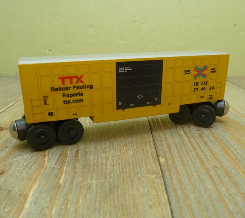 Whittle Shortline Railroad TTX Series 44 Boxcar Yellow Wooden Train Car ...