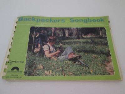 1982 BACKPACKER'S SONGBOOK Words & Chords 200+ Songs Middlebrook GUITAR ...