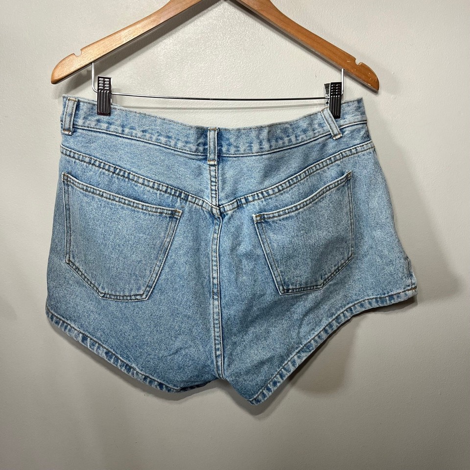 International Male Shorts VTG 90s Light Wash Hi Rise Mom Denim Jean ...