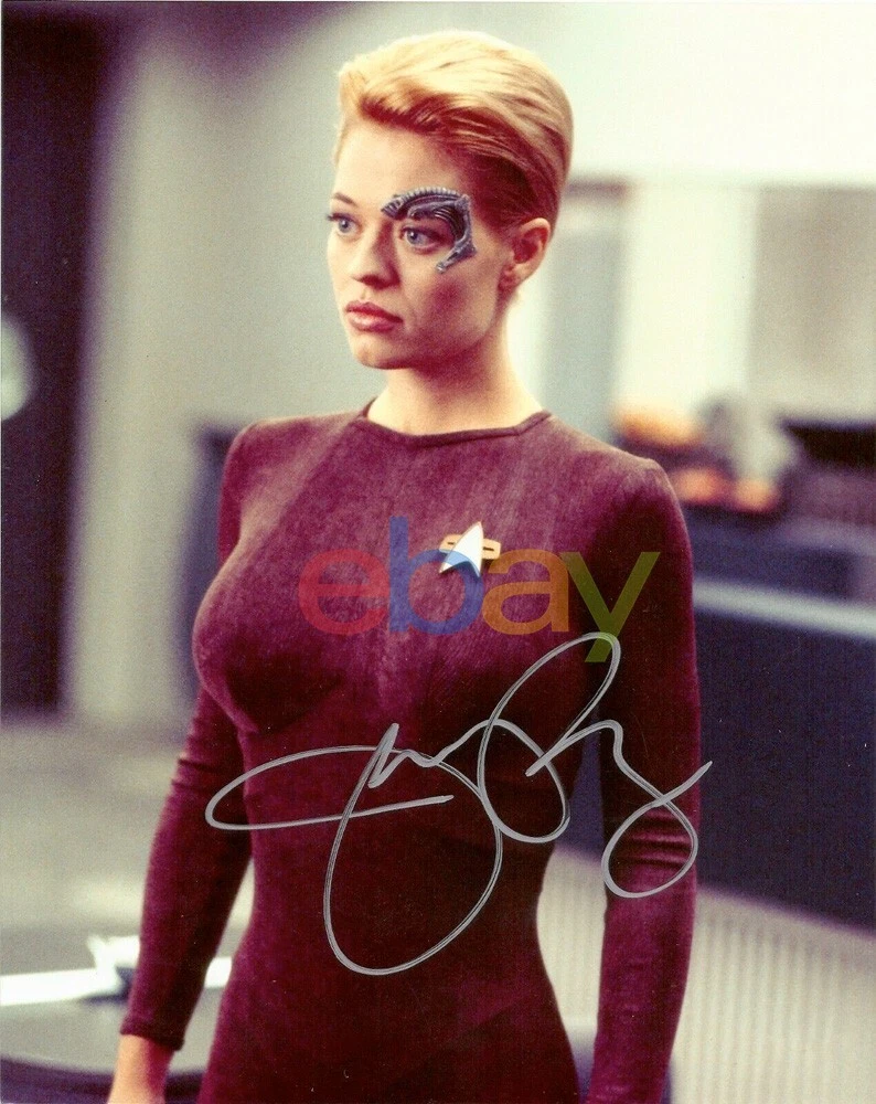 Seven Of Nine Hand