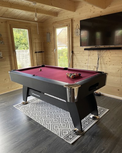 New 7ft Deluxe American Red Cloth Pool Table With Internal Ball Return ...