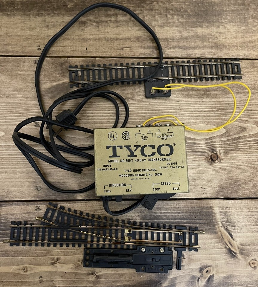 Train Engine Locomotive Lot/5 HO, Hobby Transformer, and 36 Tracks ...