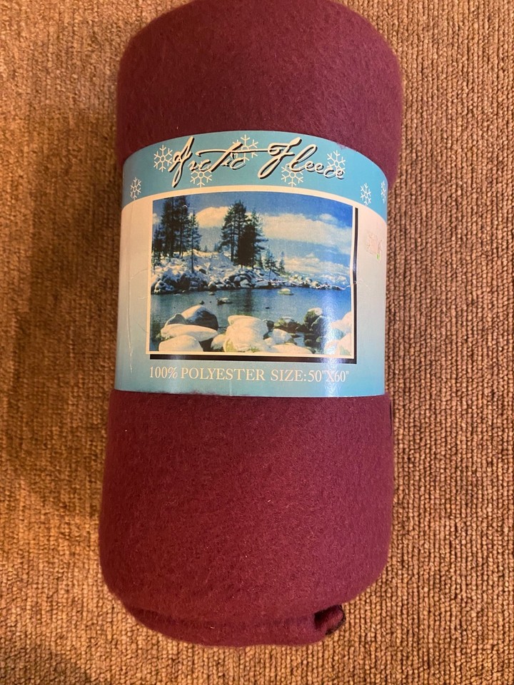 Fleece Throw Blanket 50 x 60 Maroon/Plum 100% Polyester Artic Fleece | eBay