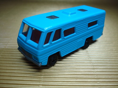 Matchbox Pre-production Mobile home in BLUE/unp. base prepro,read ...