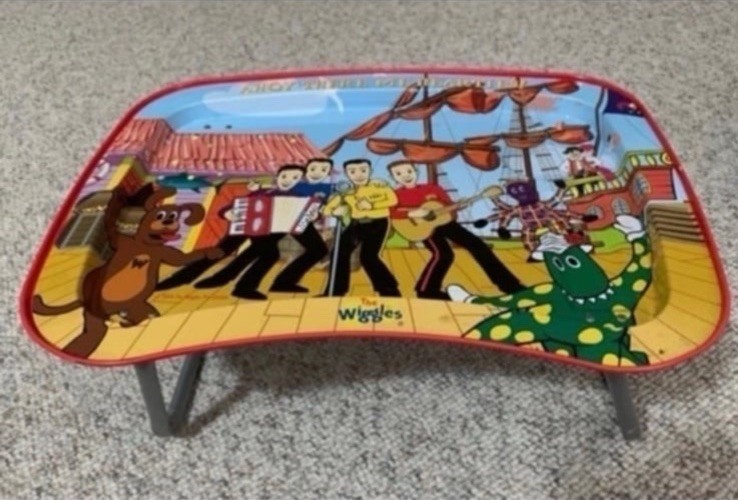 Vintage cartoon The Wiggles Food Serving Tin Lap Tray Snack Table ...