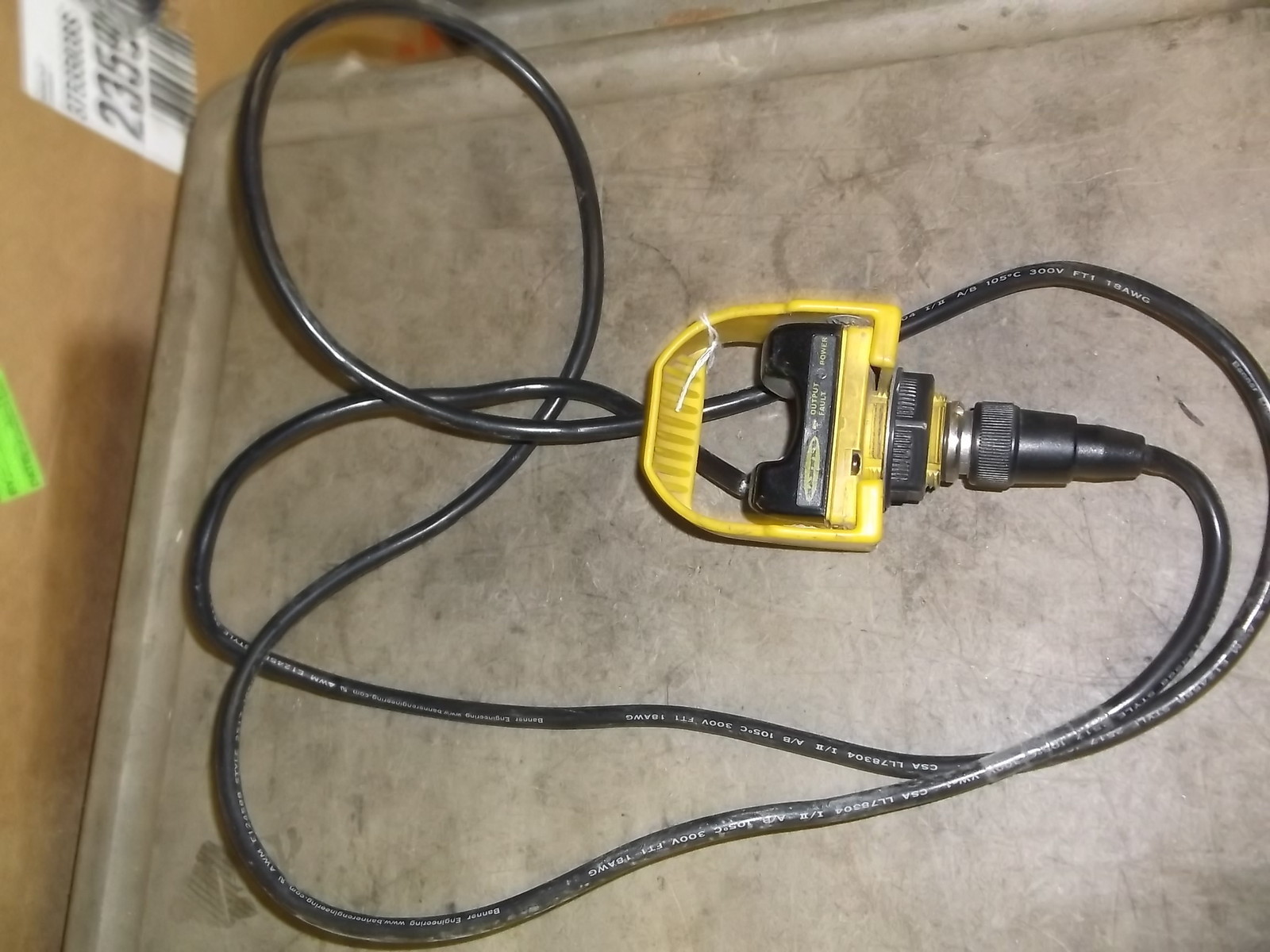 Banner STBVR81Q Optical Touch Sensor w/ Cable MBCC512 25496 *FREE ...