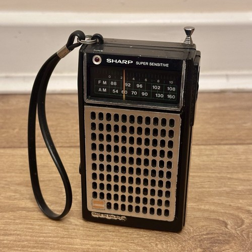 Vintage Sharp FX-213X Super Sensitive FM/AM Radio - Untested/Repairs ...