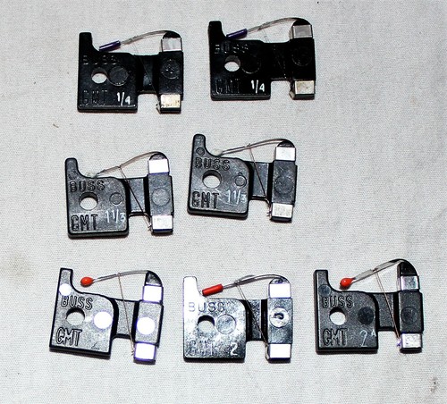 Cooper Bussmann Fast Acting Indicating Fuse 125V GMT-1/4A GMT-1 1/3A ...