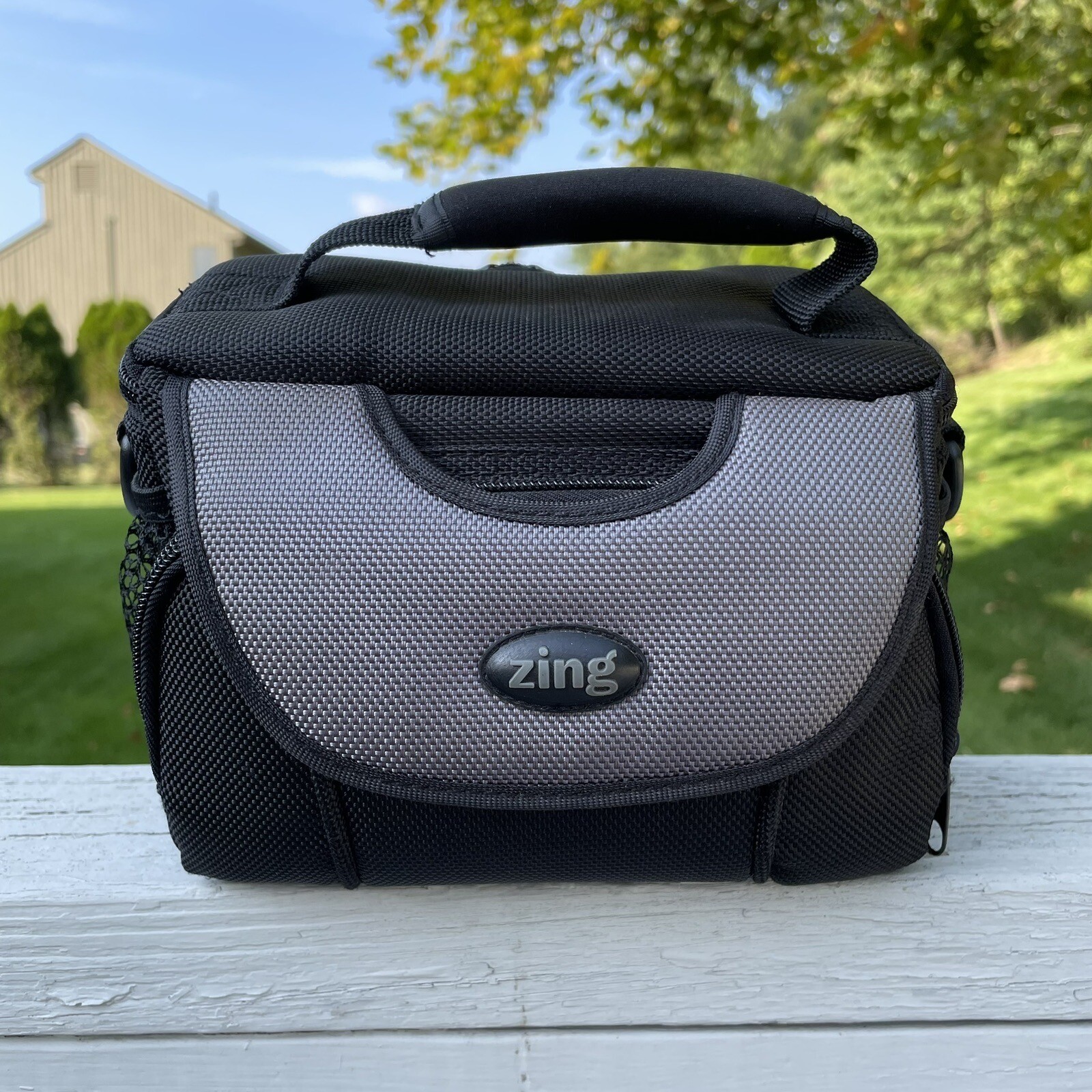 VINTAGE ZING CAMERA KIT BAG SD MEMORY CARD READER MICROFIBER CLOTH ...