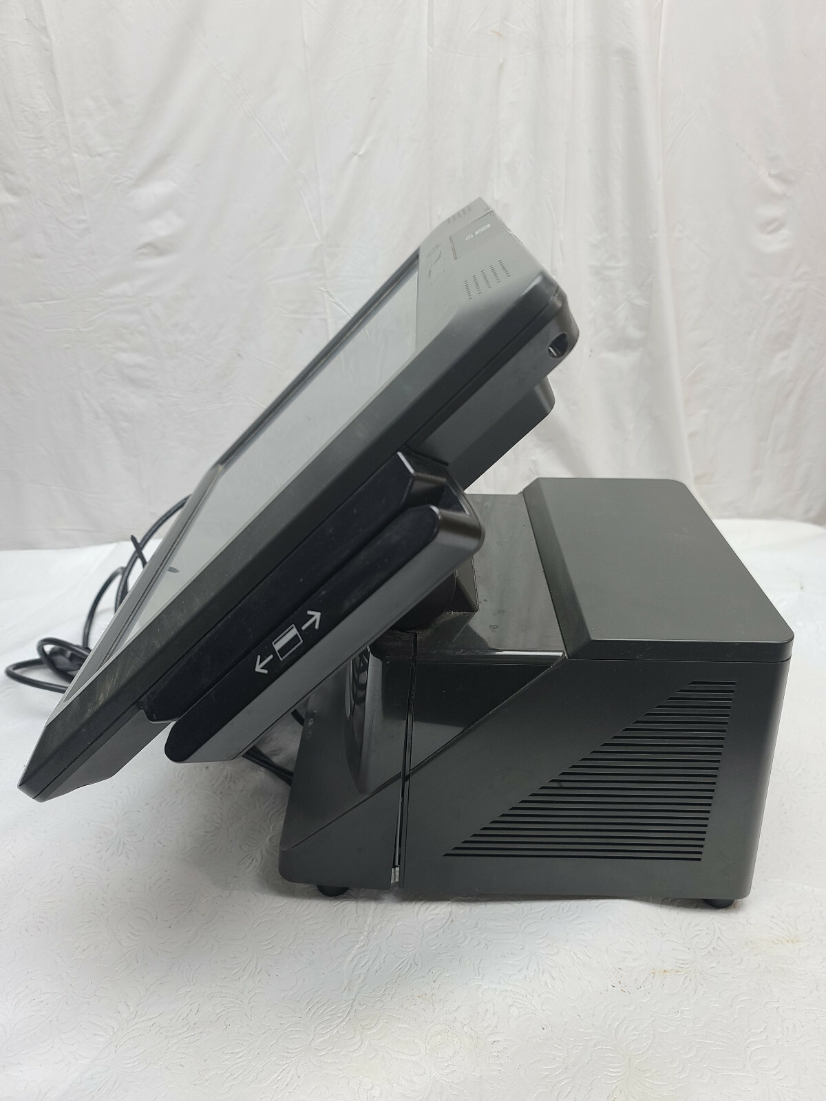 NCR RealPOS Touchscreen POS Terminal 70XRT Model 7403 w/ 15” Display ...