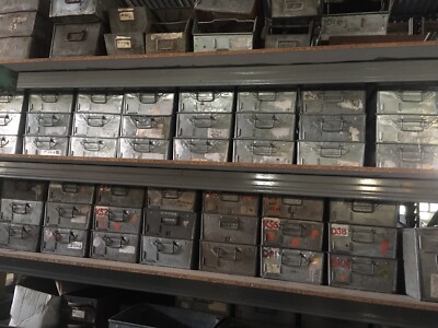 GALVANISED TOTE PANS / TRAYS, INDUSTRIAL STORAGE TRAYS WITH HANDLES ...