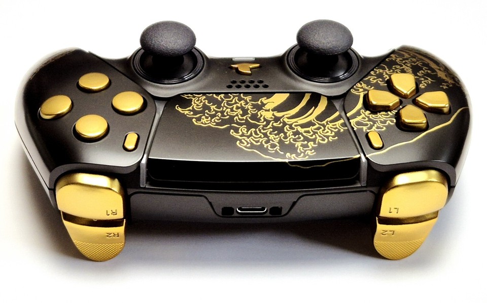 Custom Sony PS5 DualSense Edge Controller - Great Golden Wave of ...
