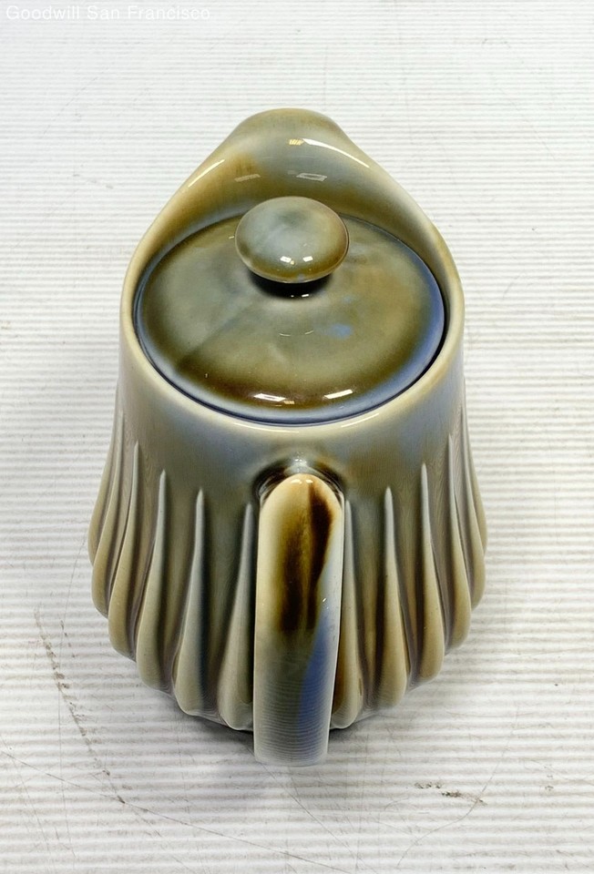 Vintage WADE Irish Porcelain Ribbed Ceramic Tea Pot Design by James ...