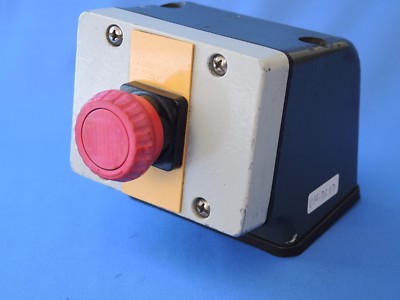 Red EMO button 35 / 38 mm mounting w. Telemecanique or Moeller relay | eBay
