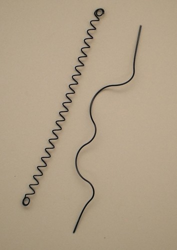 Nitinol Shape Memory Alloy spring and paperclip, 45°C = 113°F ...